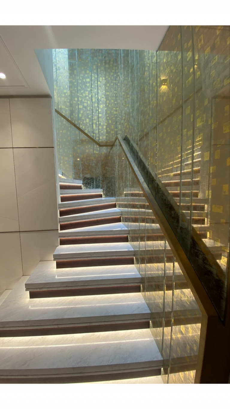 Useful Tips for Gilding on Glass By Cas Pollen, Expert in Verre ...